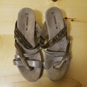 Romika | Shoes | Romika Metallic Strappy Sandals | Poshmark